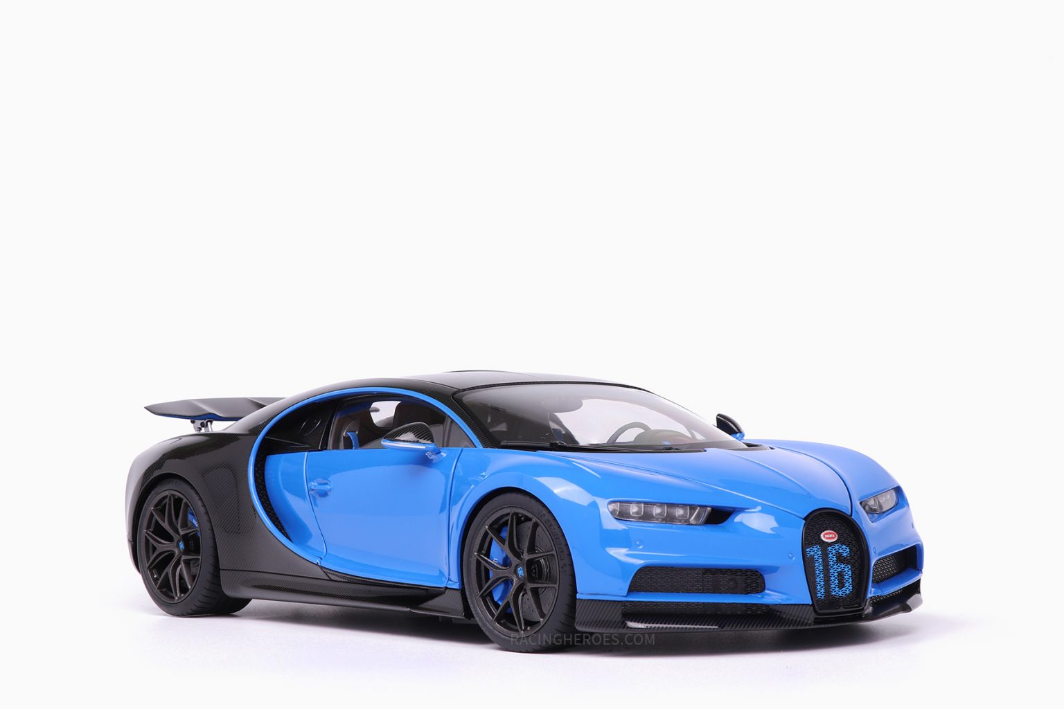 Bugatti Model Cars by AutoArt in Scale 1:18 | MyDiecastCars